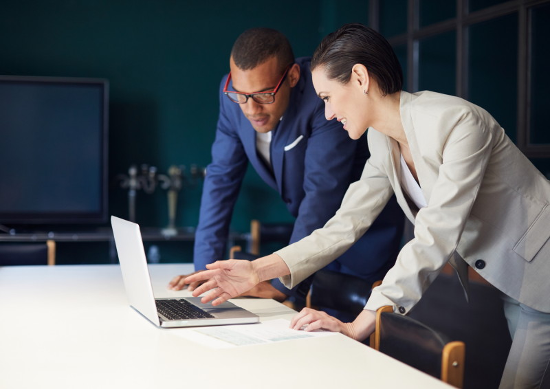 Executive Support Hire Handbook & SOP Template: Transitioning a New EA ...