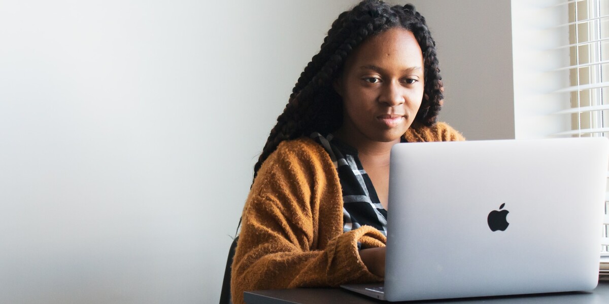 A Guide to Using Grammarly AI Tools to Boost Administrative Performance ...