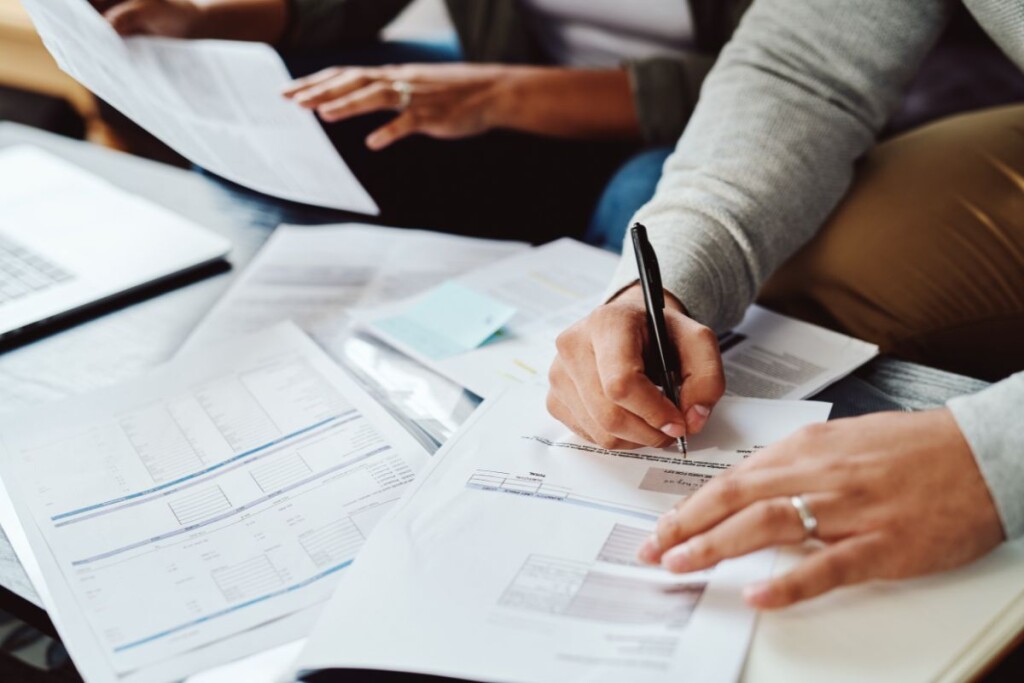 Defining the Roles and Responsibilities of a Financial Administrative Assistant | ASAP